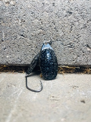 R&B Spinners All Black with Silver Flake – R & B Lures